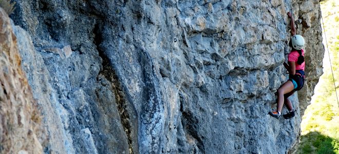 Haute Provence Rock Climbing - Rock Climbing Holidays - Rock and Sun